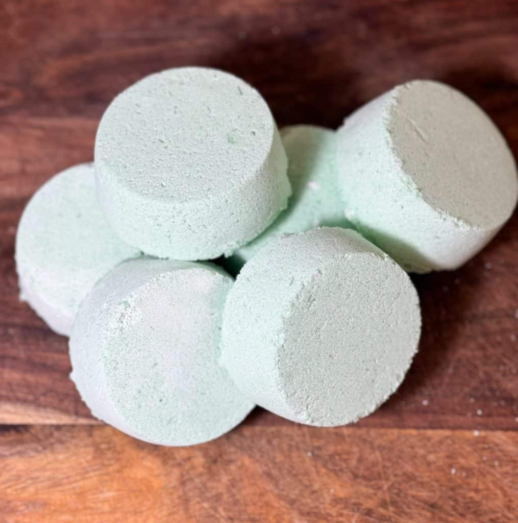 DIY Bath Bombs
